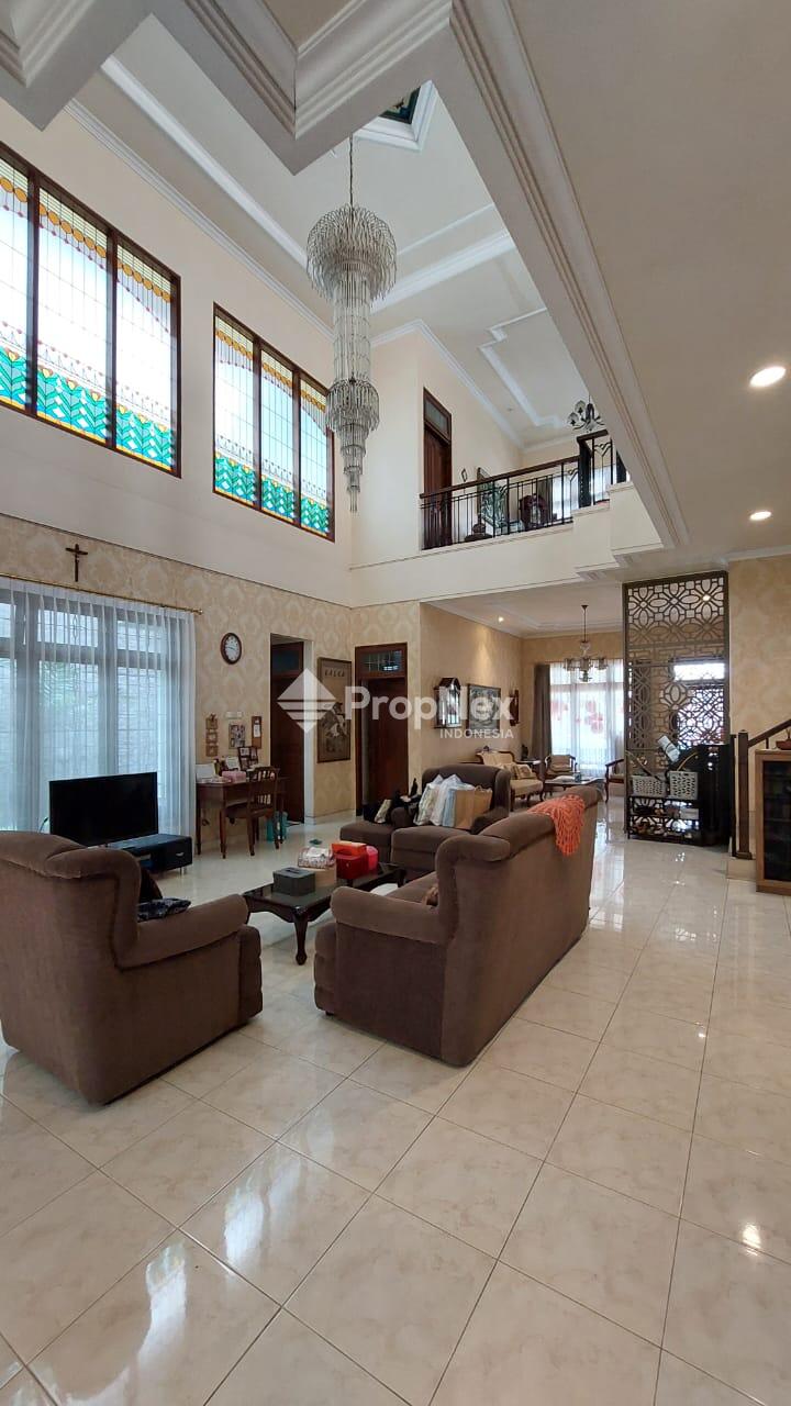 Dijual Rumah - Rumah Pakuwon Indah, Surabaya | PropNex Plus