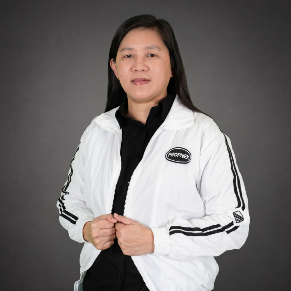 Olivia Theresia dari PropNex Boulevard | PropNex Plus
